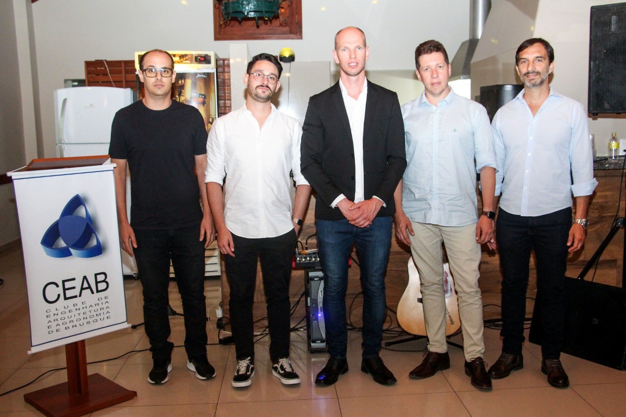 CEAB celebra 45 anos de fundação e empossa nova diretoria - CEAB